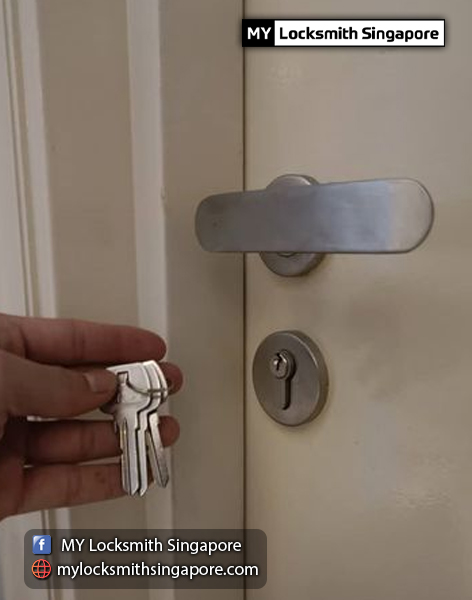 Open and change lock in Rivervale Crescent – MY Locksmith Singapore